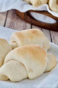 Sunday Dinner Rolls | Jo's Recipe Box